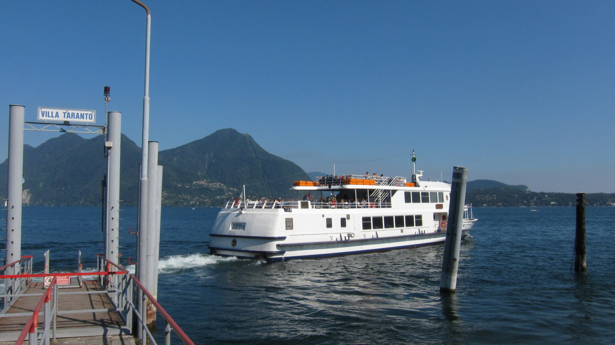 Lago Maggiore Express: from the shores of the lake to the valley ...